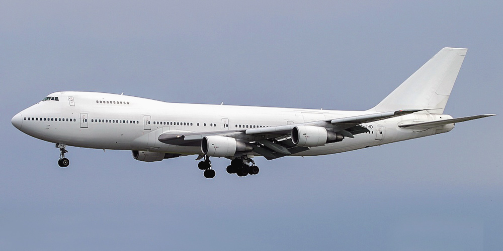 Boeing 747 200 Commercial Aircraft Pictures Specifications Reviews 